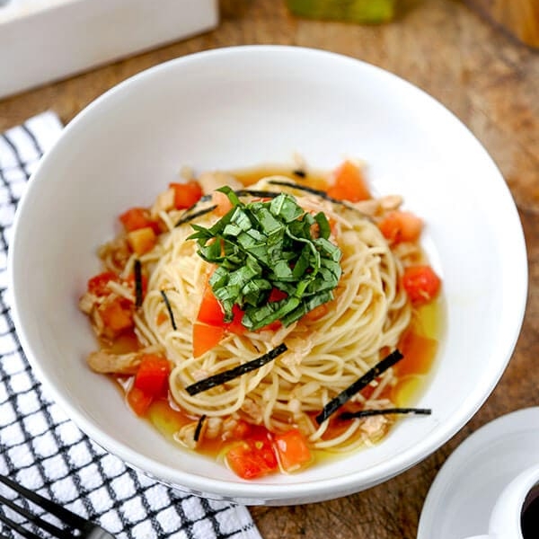 Japanese Chilled Spaghetti With Tomato And Tuna | Pickled Plum