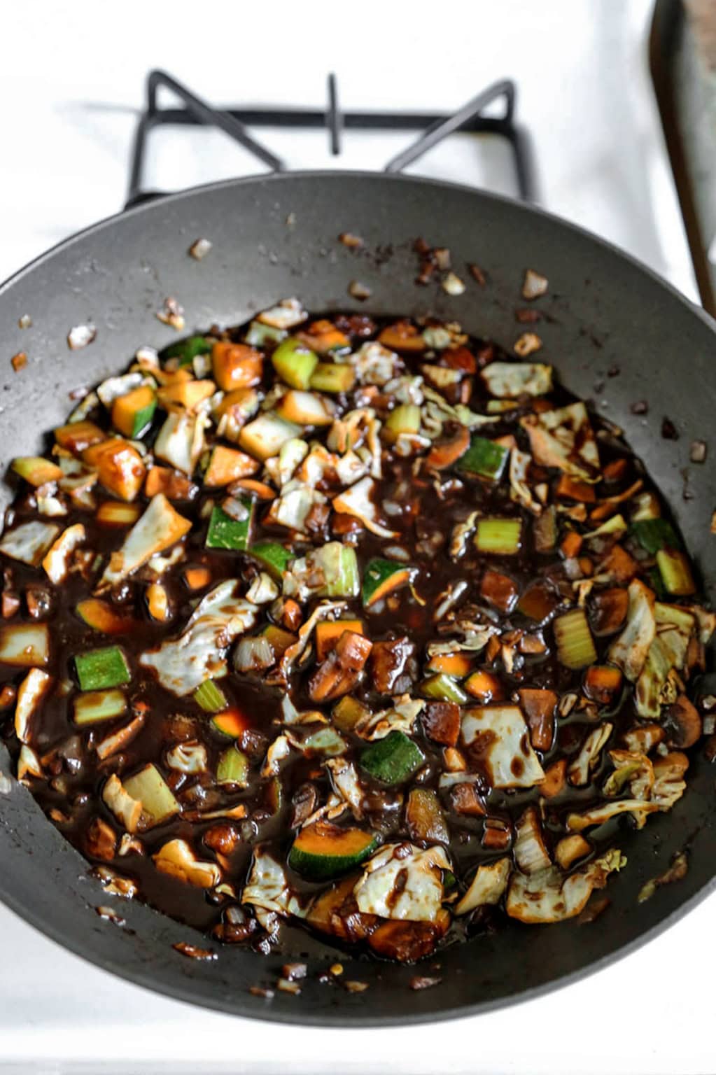 Jajangmyeon (Korean Black Bean Sauce Noodles) | Pickled Plum