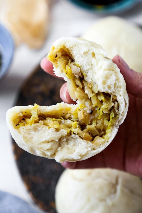 Vegetable Bao Buns (包子) | Pickled Plum