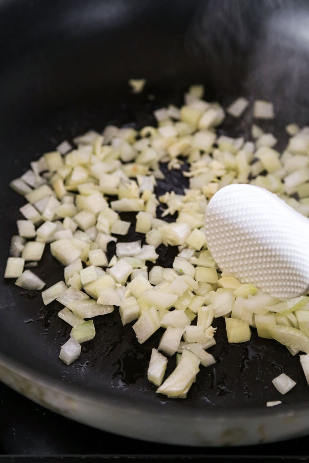 Rose Tteokbokki (Creamy and Spicy Korean Rice Cakes) | Pickled Plum